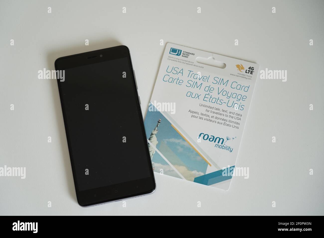 Us travel sim card hi-res stock photography and images - Alamy