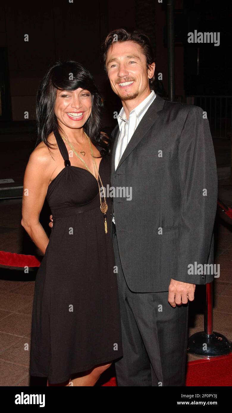 Dominic keating hi-res stock photography and images - Alamy