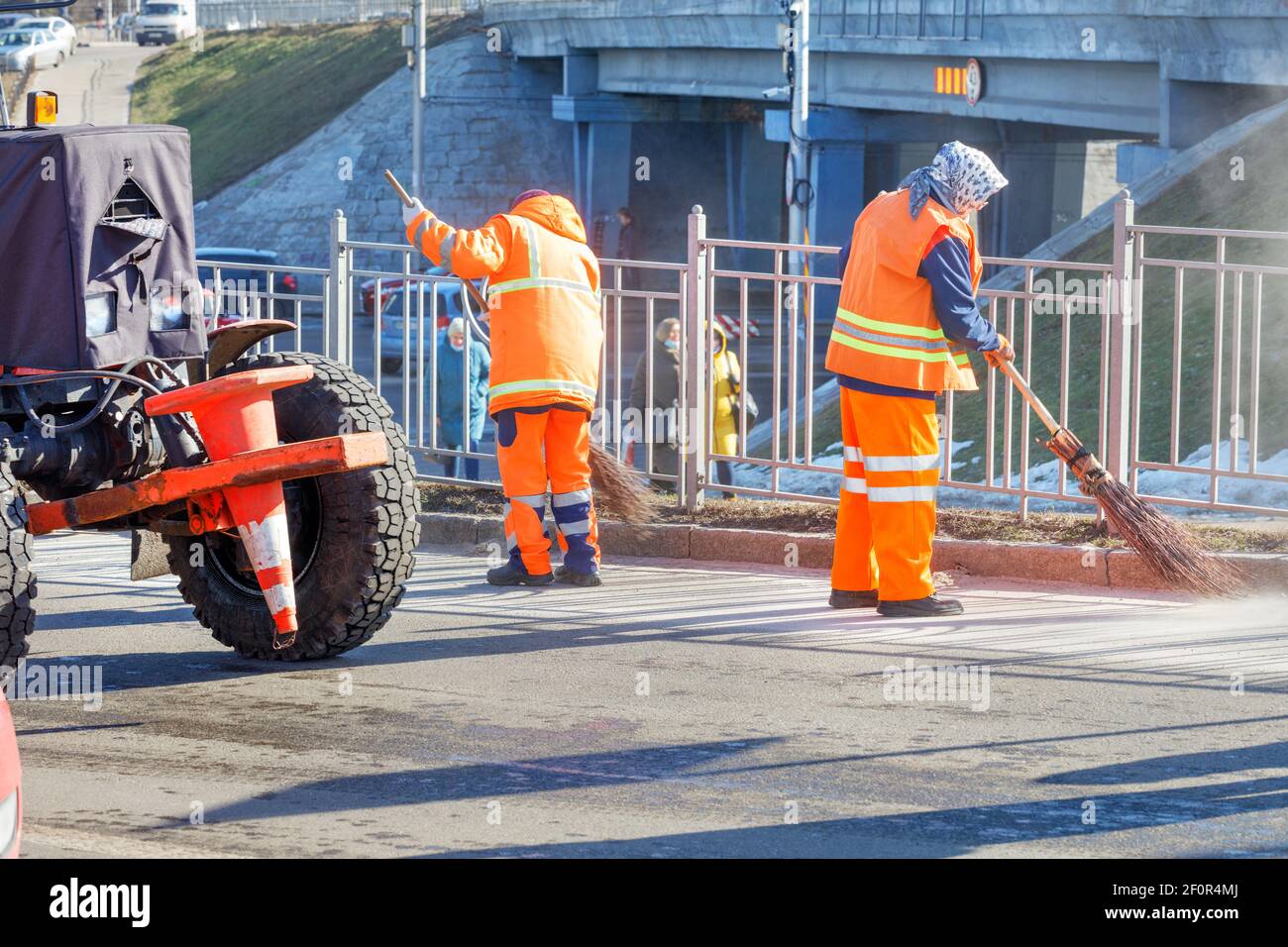 Road sweepers broom hi-res stock photography and images - Alamy