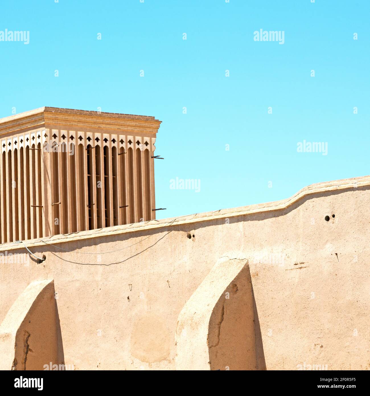 Iran wind tower hi-res stock photography and images - Alamy