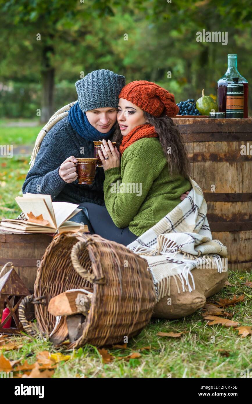 Happy romantic couple at fall Stock Photo - Alamy