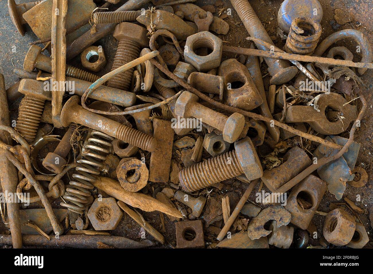 Rust nuts bolts nut hi-res stock photography and images - Alamy