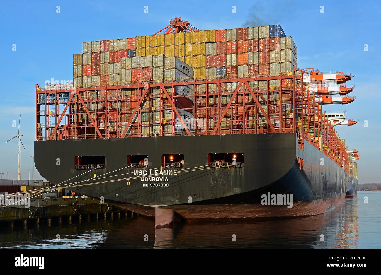 Container ship, Container Terminal Burchardkai, Port of Hamburg ...