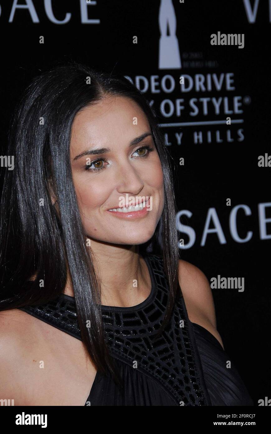 Demi Moore. 8 February 2007 - Beverly Hills, California. Gianni And ...