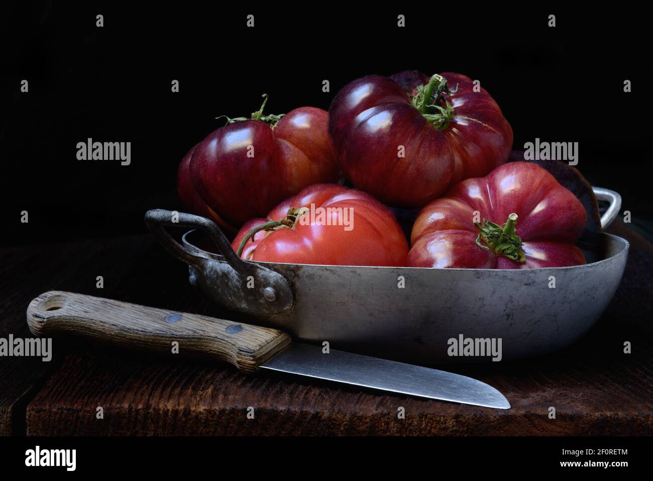 Tomato Mar Azul in skin, Blue flesh tomato from Spain, Germany Stock ...