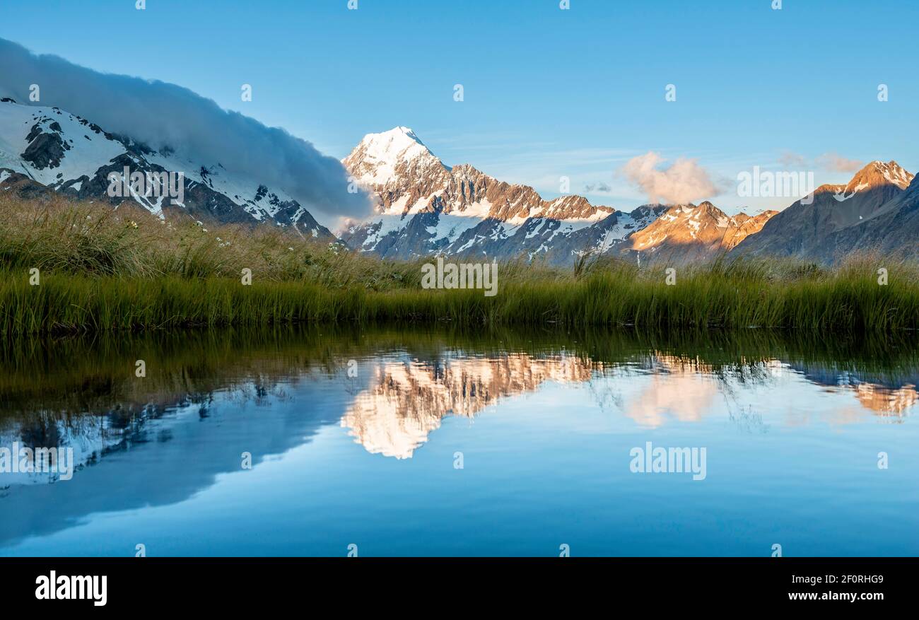 Mount Cook at sunset, reflection in mountain lake, Sealy Tarns, Hooker ...