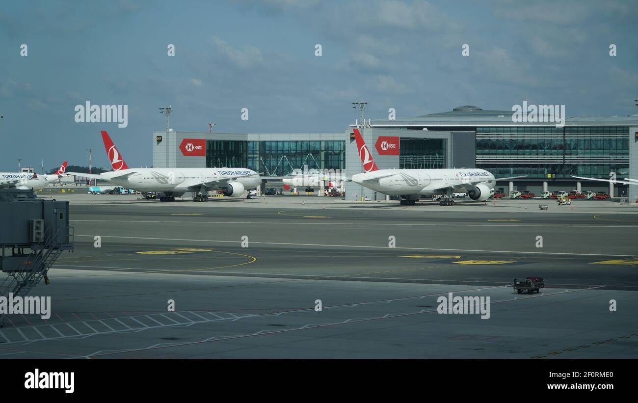 Istanbul international airport hi-res stock photography and images - Alamy