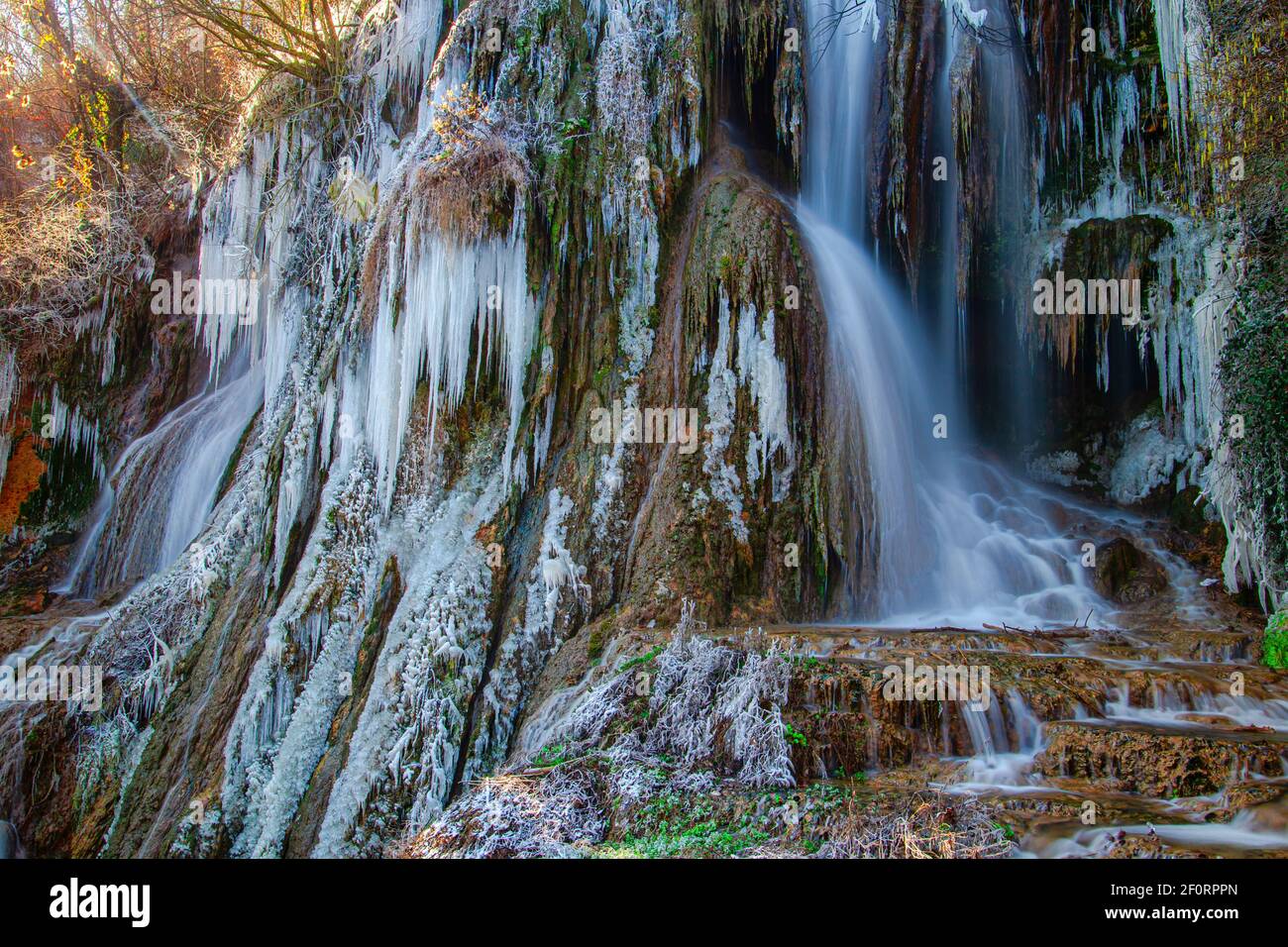 Amazing frozen waterfall , Clocota waterfall , thermal waterfall ...