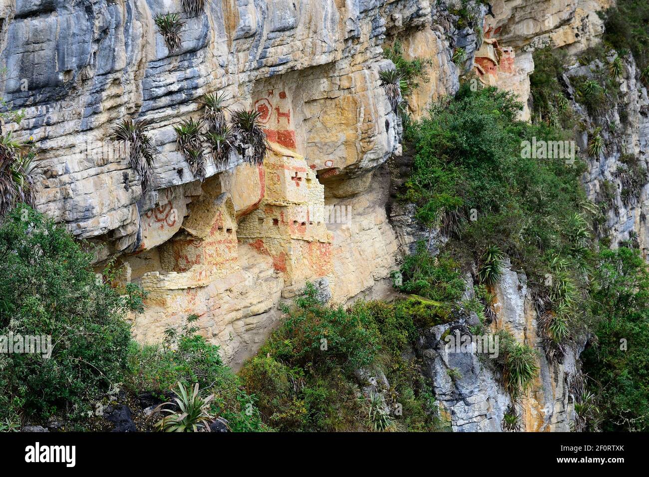 Native american resting place hi-res stock photography and images - Alamy