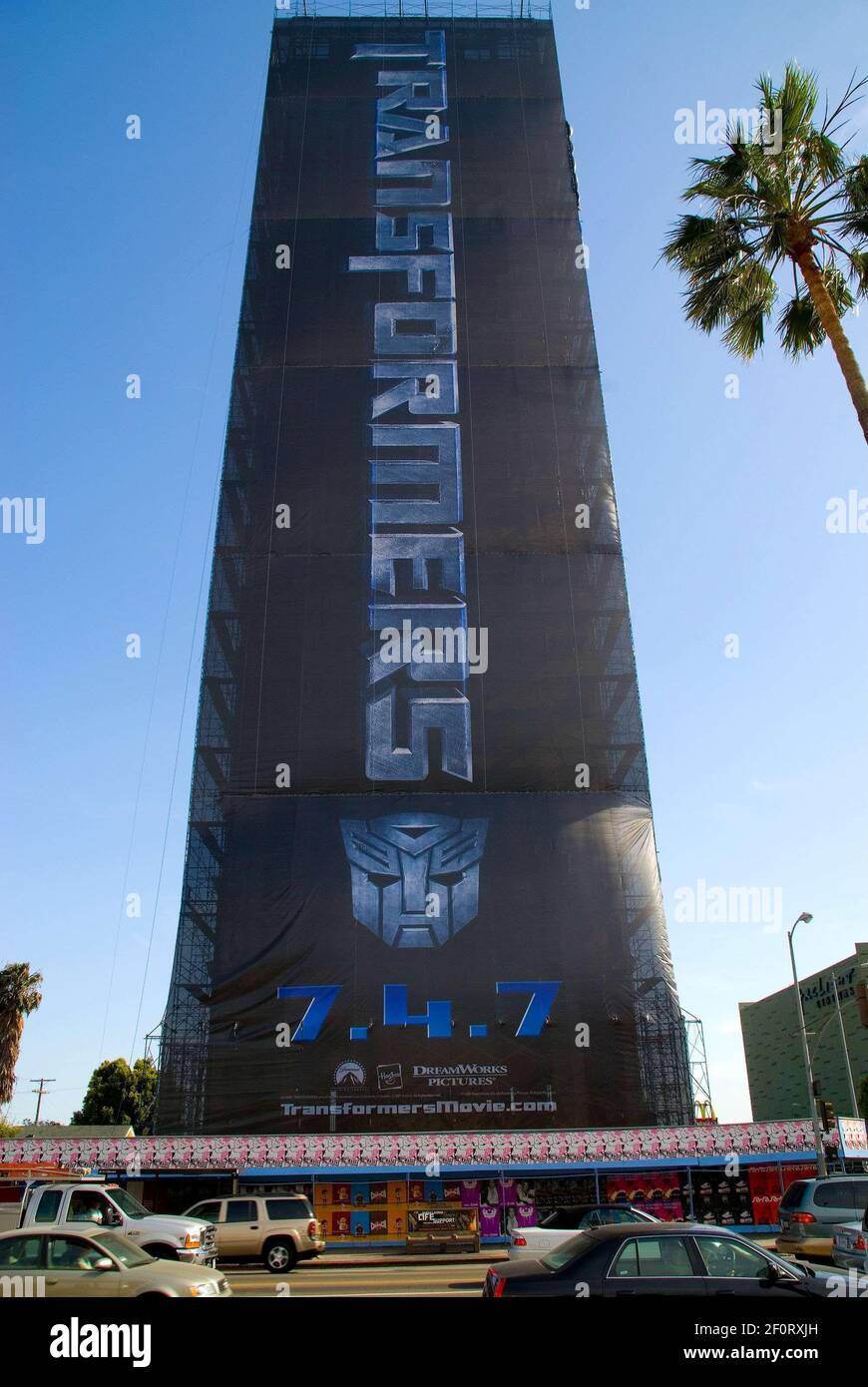 Transformers. 27 April 2007 - Los Angeles, California. Giant Billboard ...