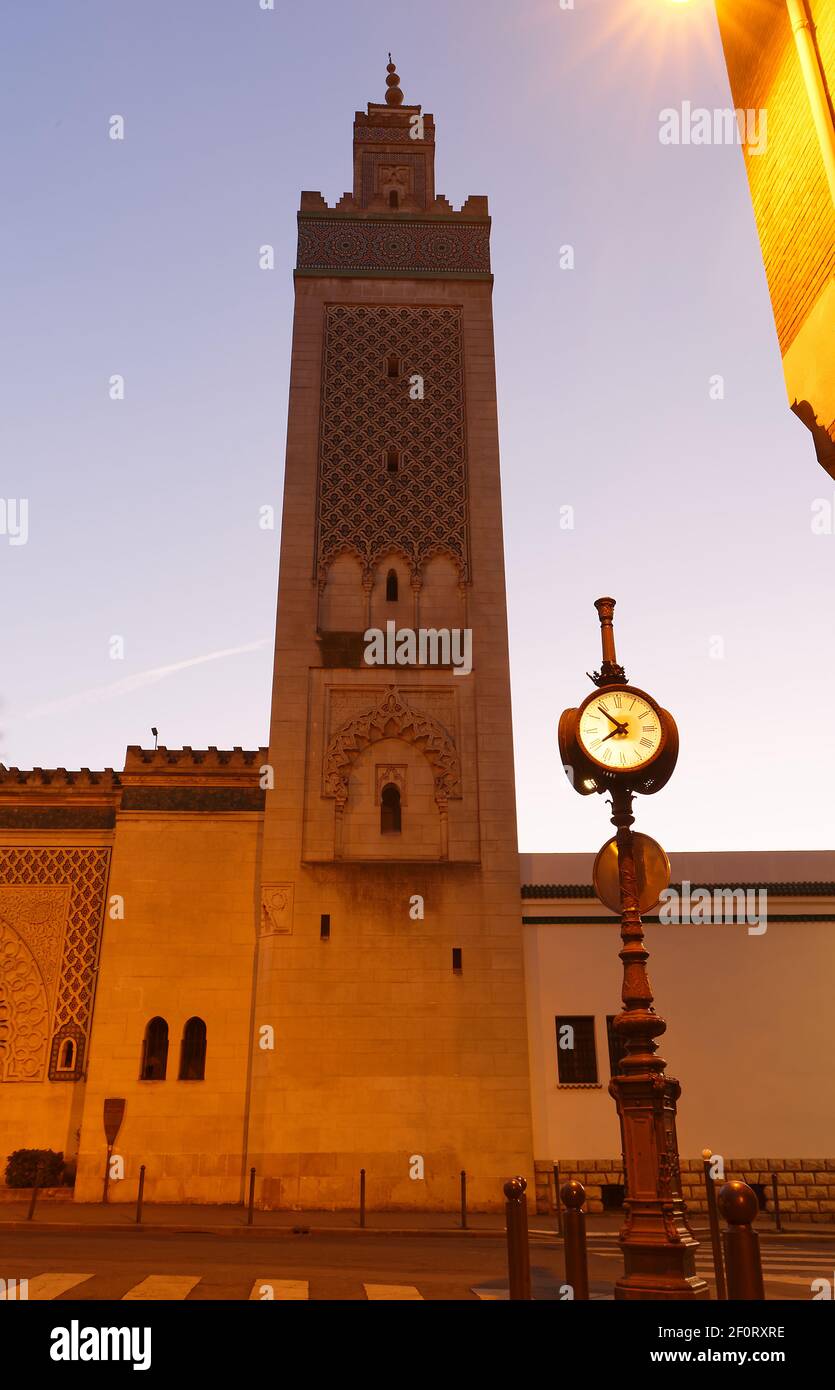 Great Mosque of Paris - Muslim temple in France. It was founded in 1926 ...