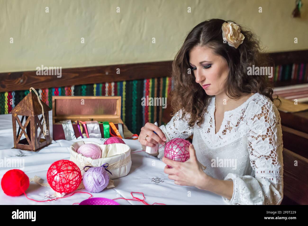 Doing Balloons High Resolution Stock Photography and Images - Alamy