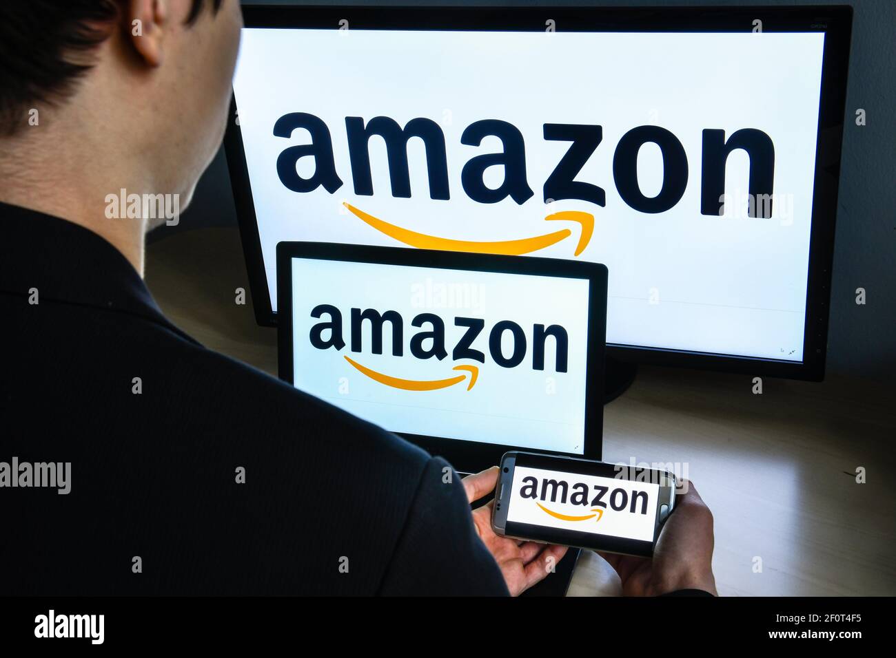 Amazon lettering hi-res stock photography and images - Alamy