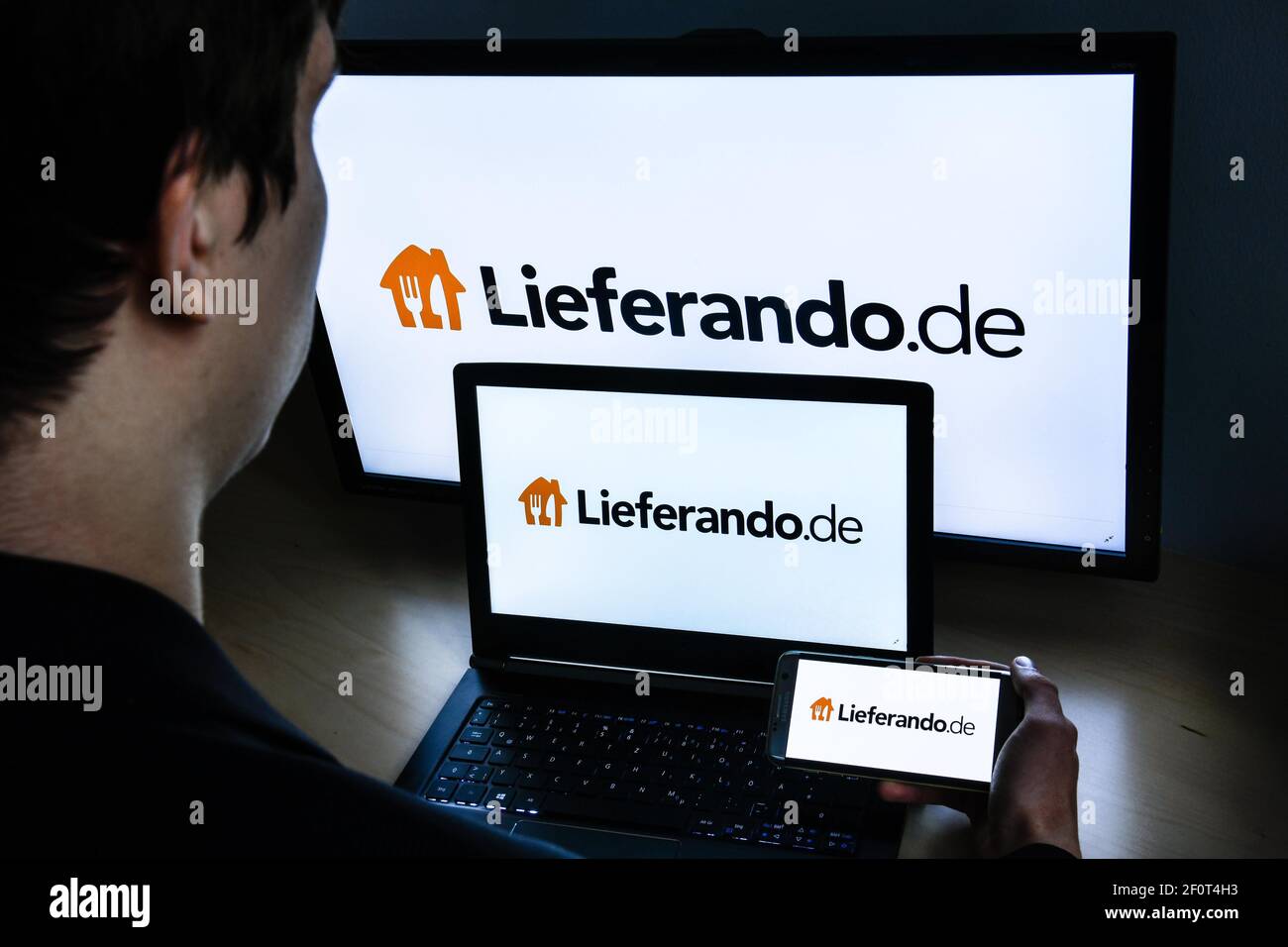 Lieferando logo hi-res stock photography and images - Alamy