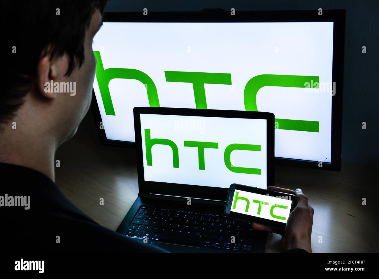 Htc one smartphone hi-res stock photography and images - Alamy