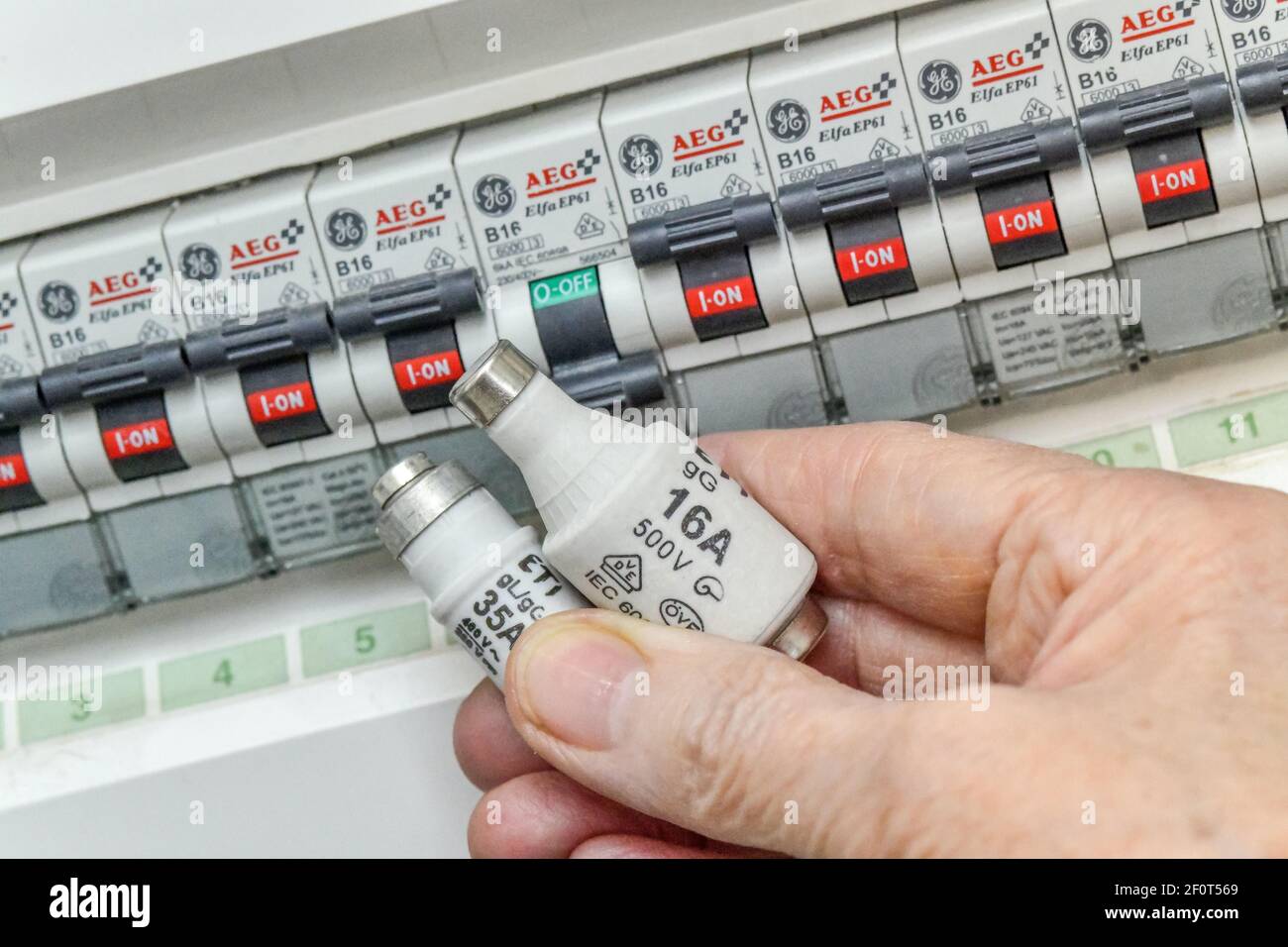 Fuse box circuit breaker hi-res stock photography and images - Alamy