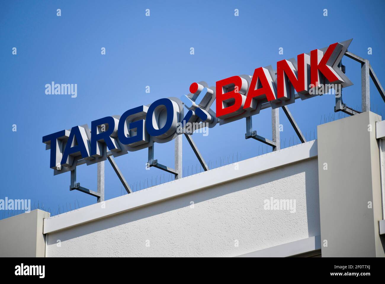 Targo bank logo hi-res stock photography and images - Alamy
