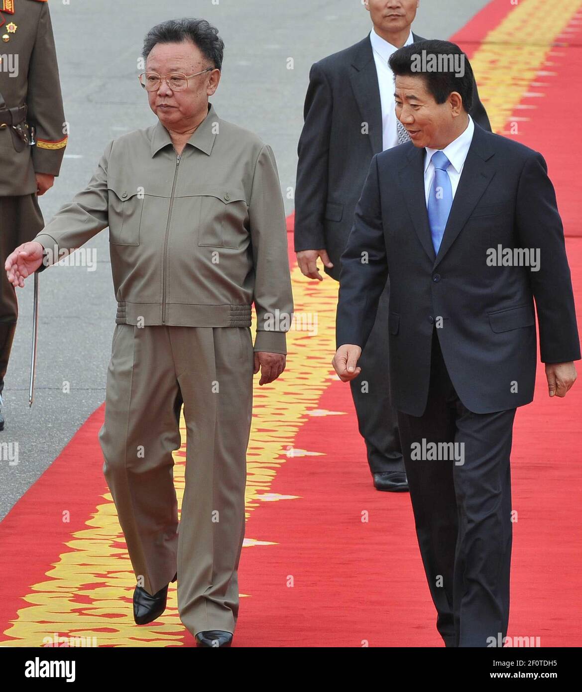 2 October 2007 - Pyongyang, North Korea - South Korean President Roh ...