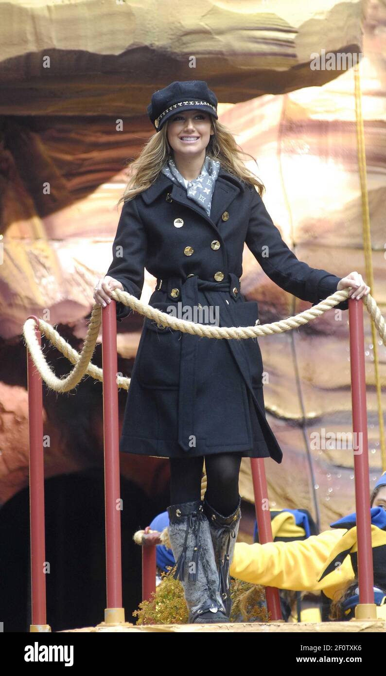 22 November 2007- New York, NY- Ashley Tisdale. Celebrities at the Macy ...
