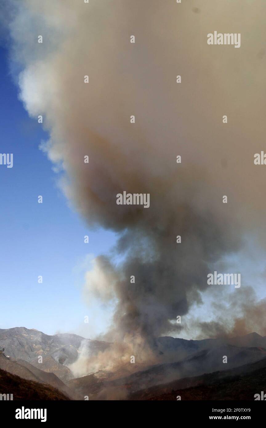 24 November 2007 - Malibu, CA - The Corral Canyon fire. The Corral ...