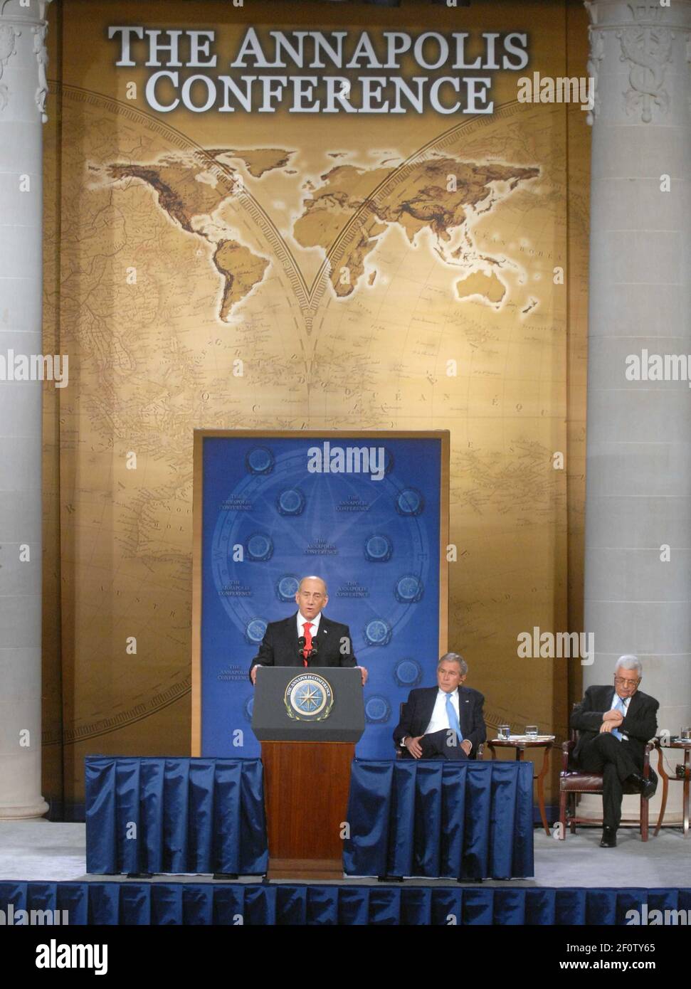 27 November 2007 - Annapolis, Maryland - Israeli Prime Minister Ehud ...