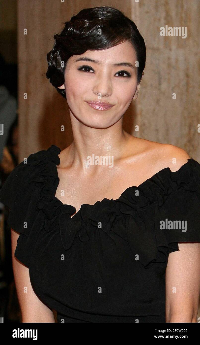 1 DECEMBER 2007 - SEOUL SOUTH KOREA - South Korean Actress Han Chae ...