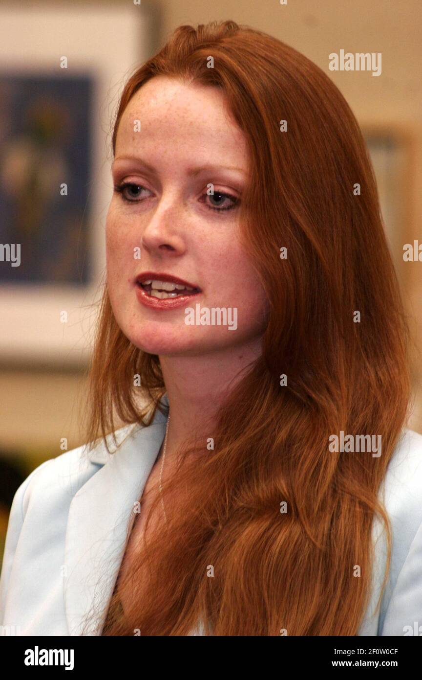 4 December 2007 - Santa Barbara, California - Elizabeth Kucinich, wife ...