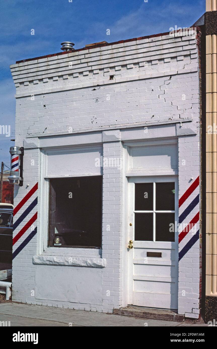 1980s barber shops hi-res stock photography and images - Alamy