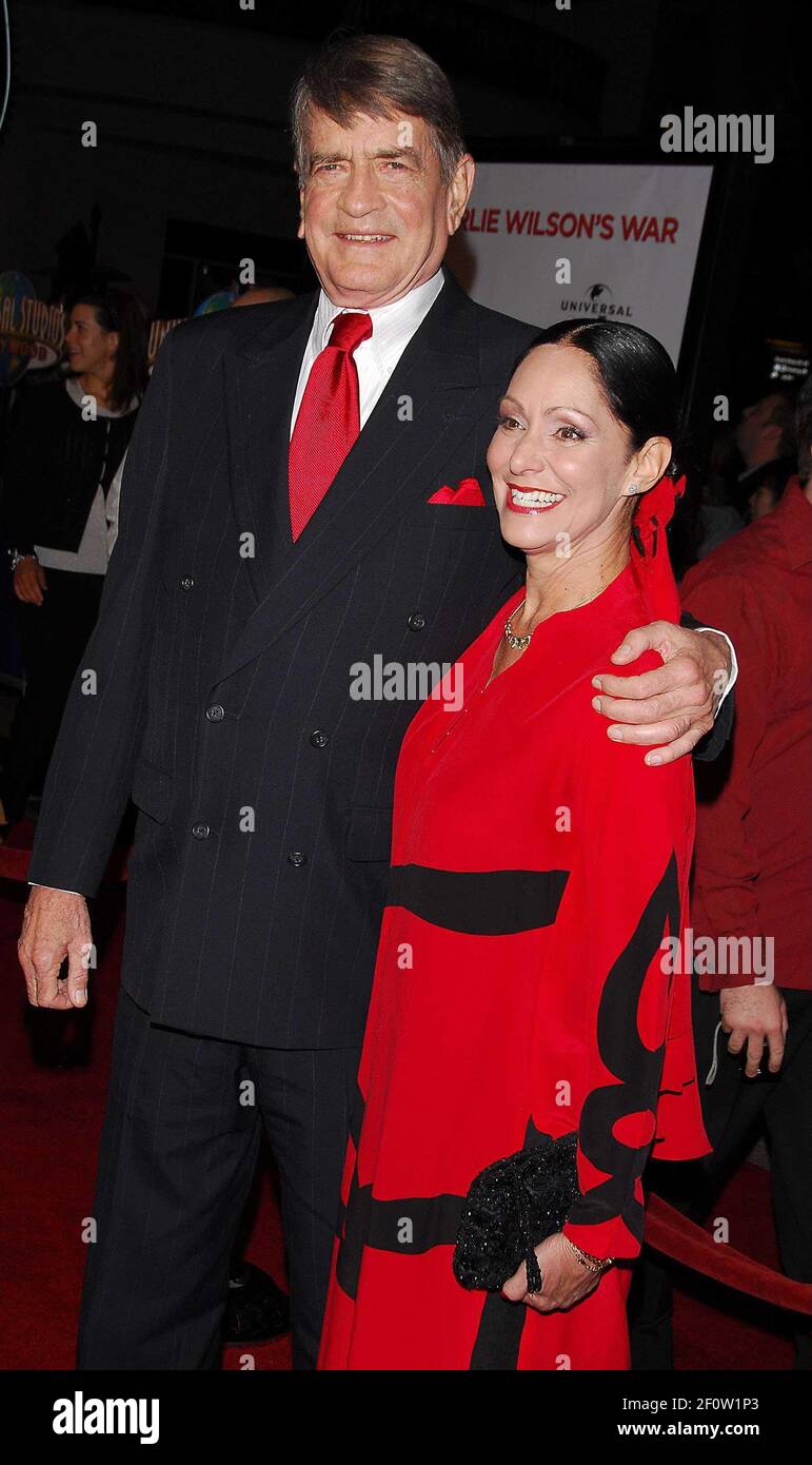 Charlie Wilson and wife. 10 December 2007 - Universal City, California ...