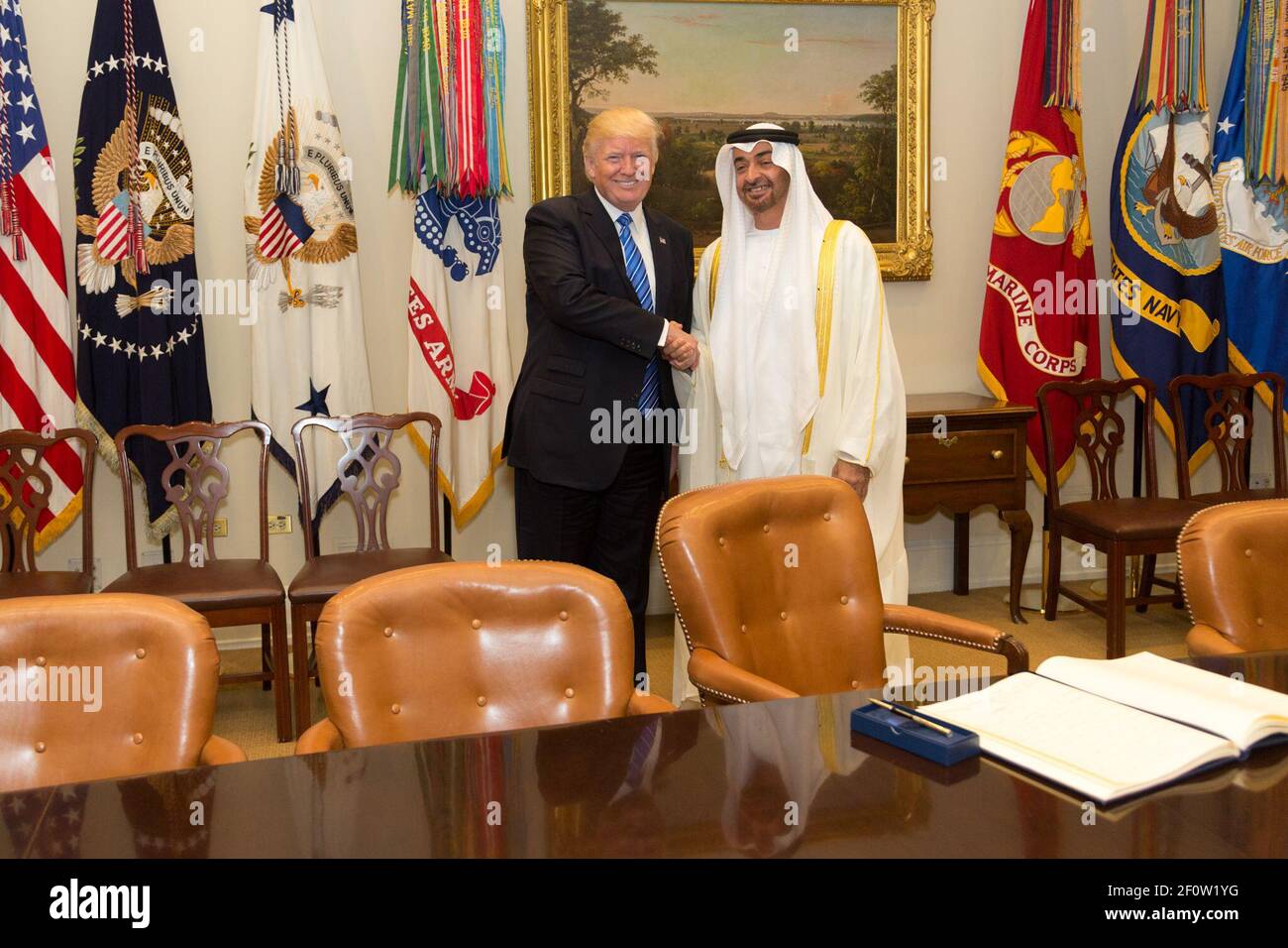 Mohamed bin zayed al nahyan with donald trump hi-res stock photography ...