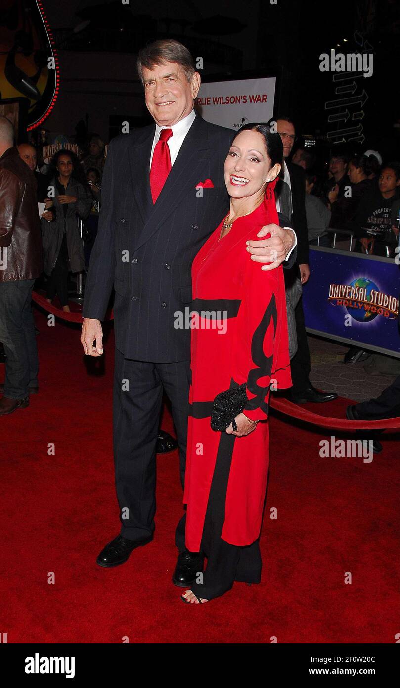 Charlie Wilson and wife. 10 December 2007 - Universal City, California ...