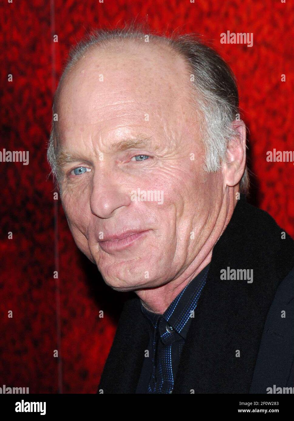 13 December 2007 - New York , NY - Ed Harris at the World Premiere of ...