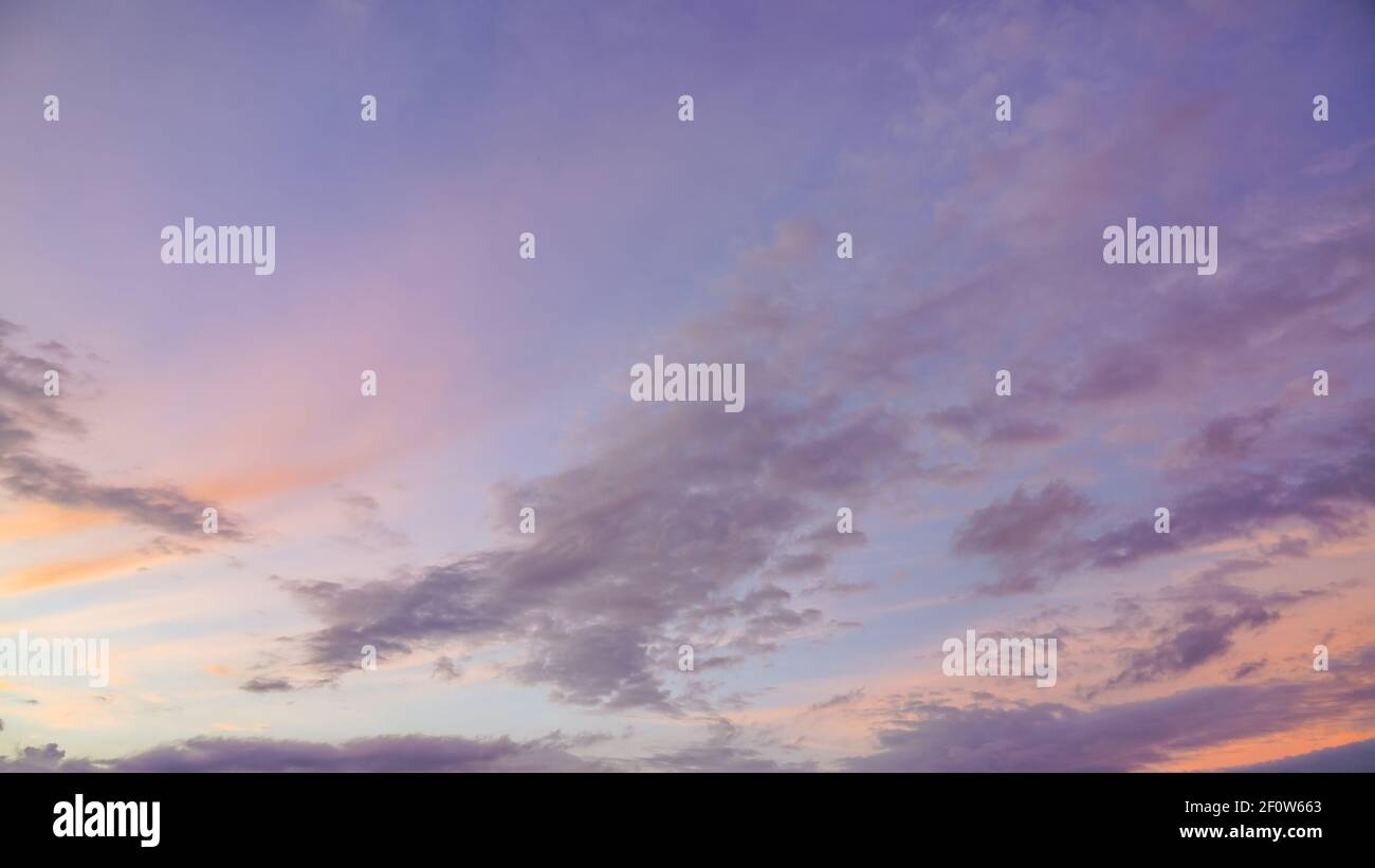 Sunrise background dramatic majestic hi-res stock photography and ...