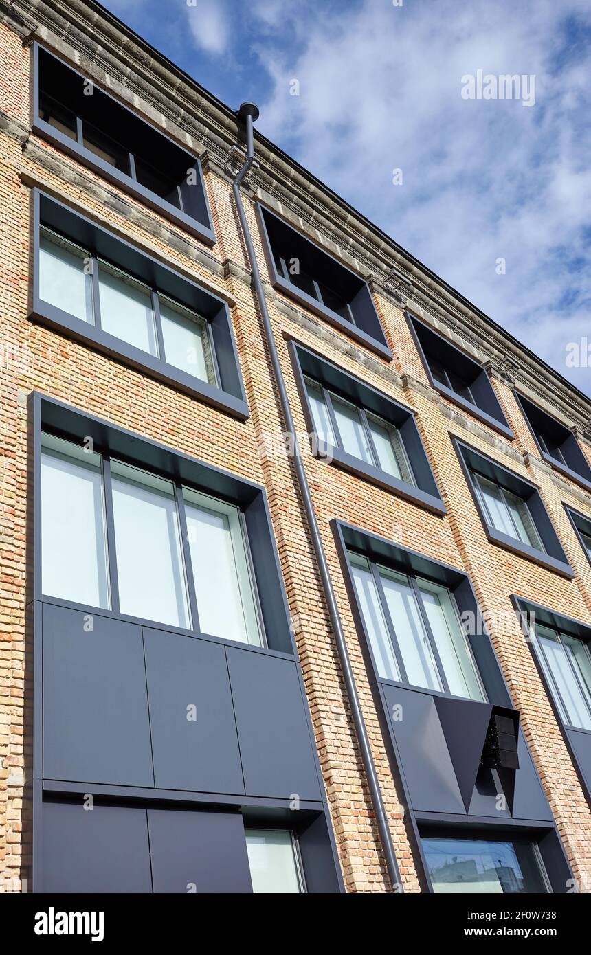 Factory Facade Design Pattern