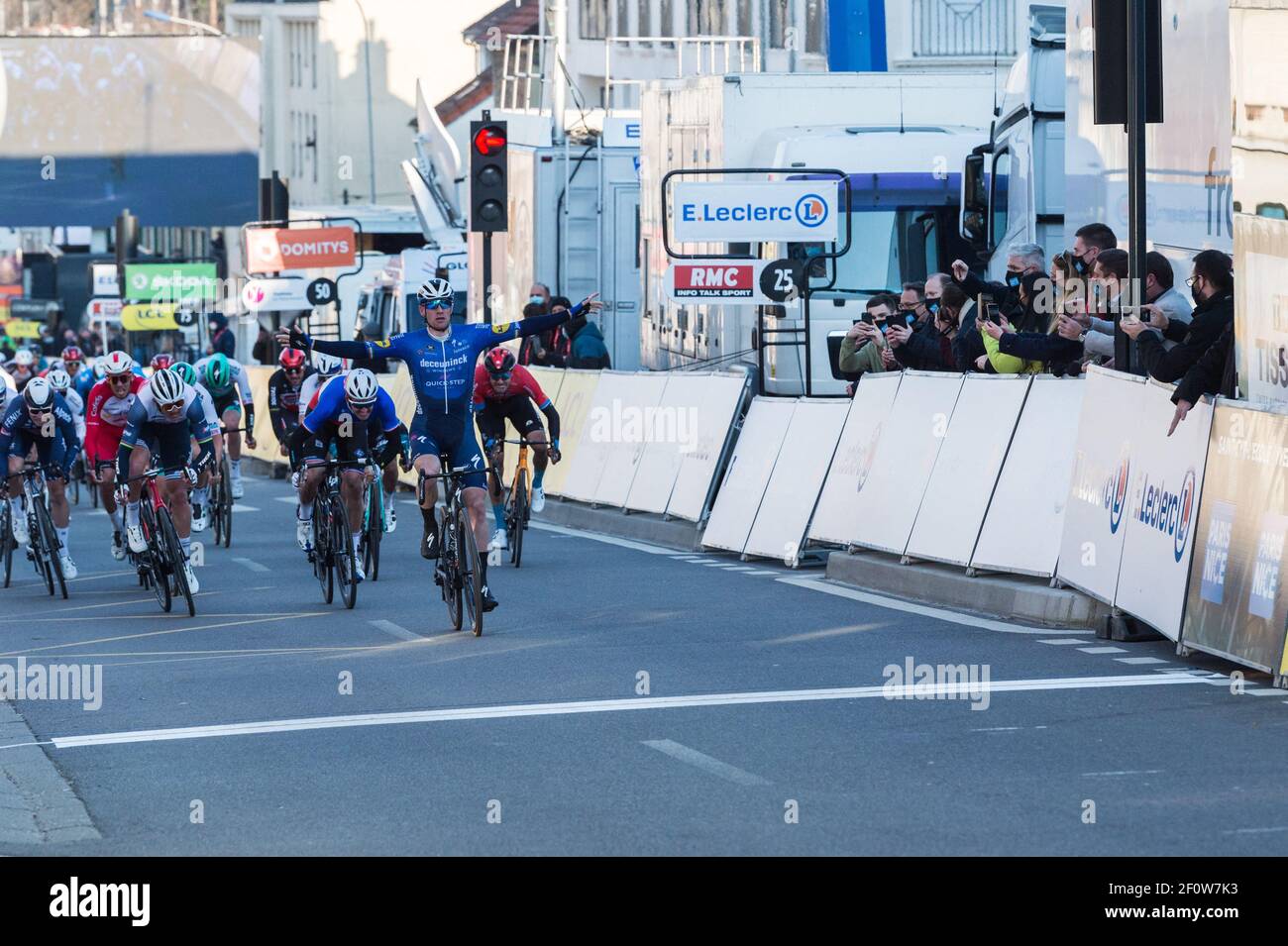 Quickstep deceuninck hi-res stock photography and images - Alamy