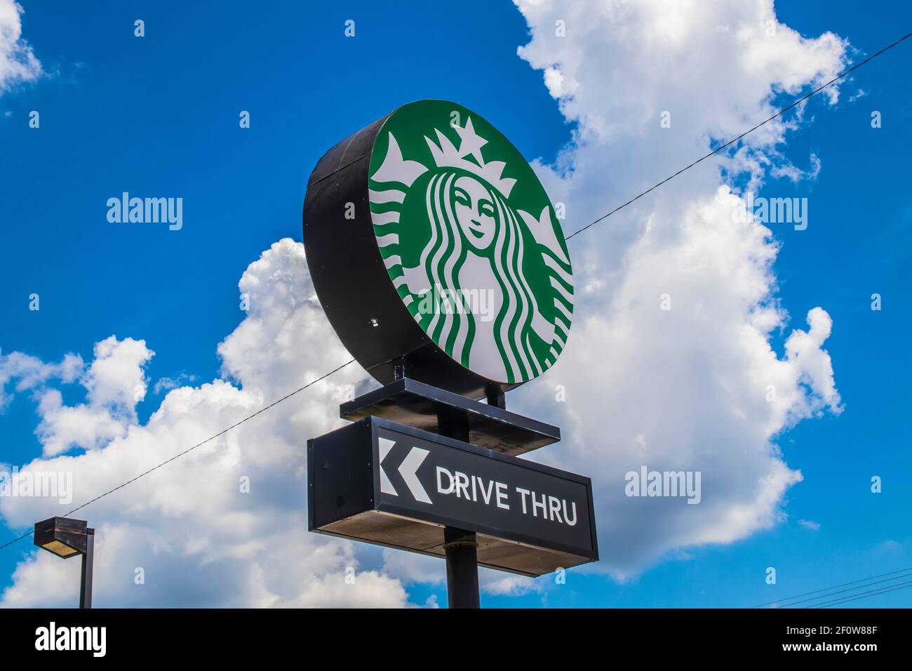 Starbucks logo black white hi-res stock photography and images - Alamy