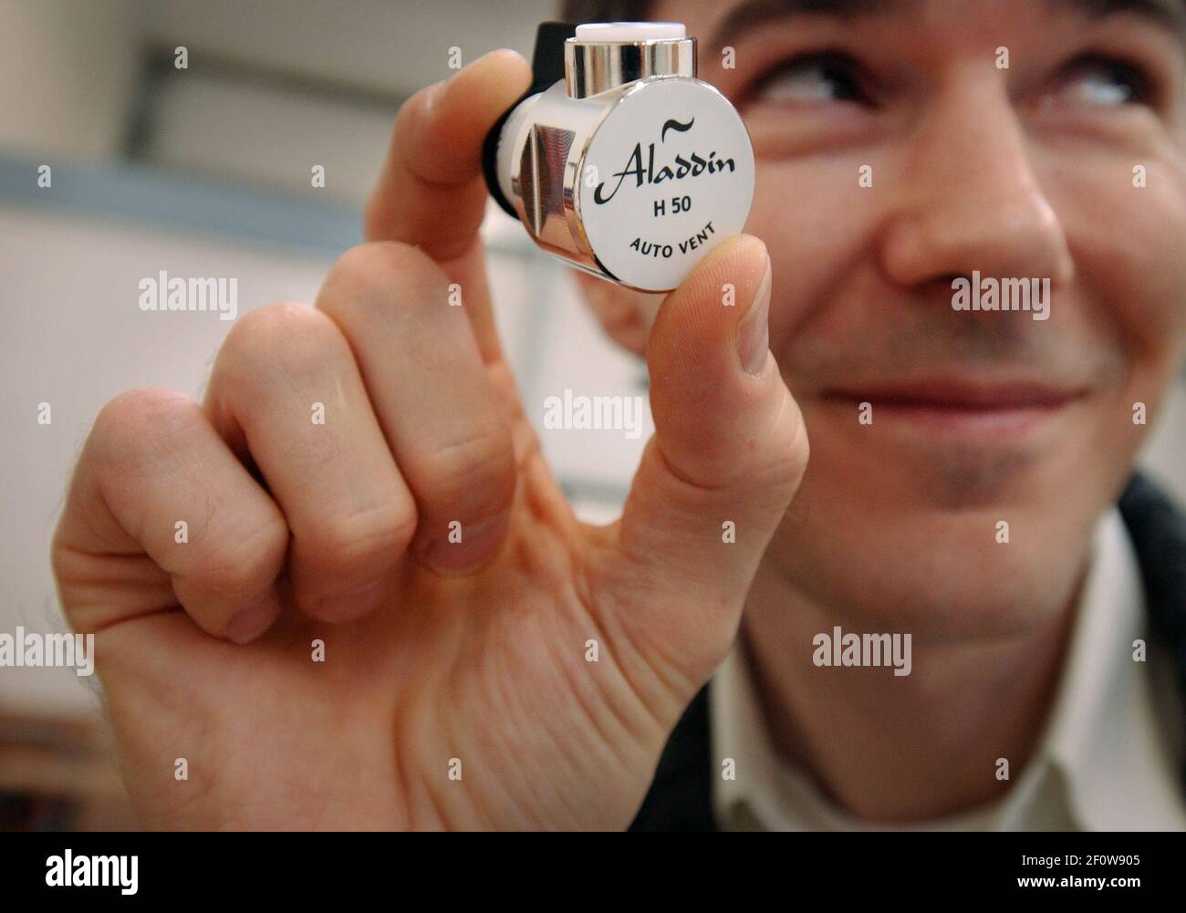 JOHN HEFFERNAN WITH HIS INVENTION,THE AUTOMATIC RADIATOR BLEEDER.2/11 ...