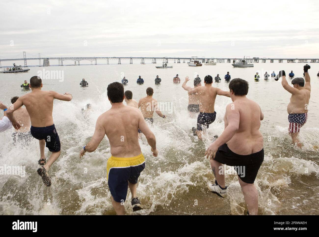 26 January 2008- Annapolis, Maryland - Participants take the plunge ...