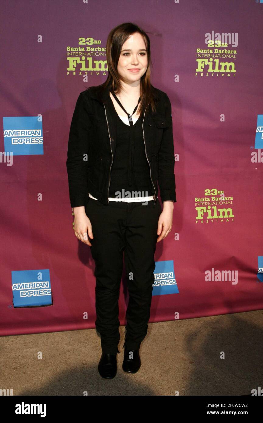 30 January 2008 - Santa Barbara, CA - Ellen Page on the red carpet at ...