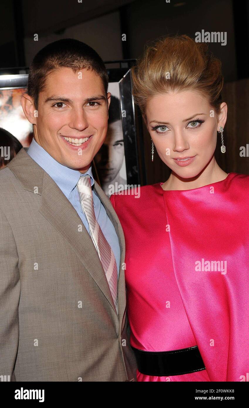 Sean Faris And Girlfriend