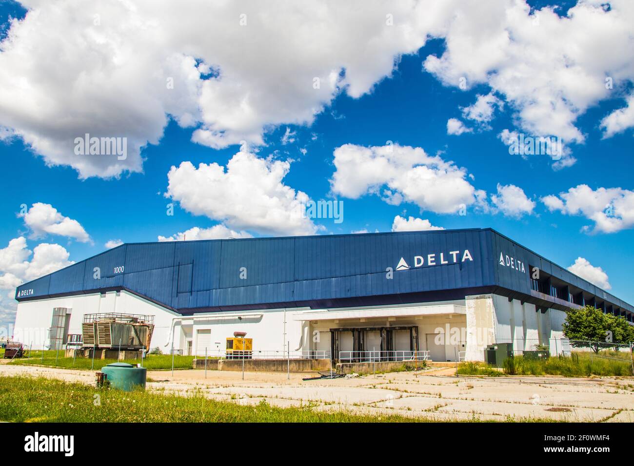 Delta hanger hi-res stock photography and images - Alamy
