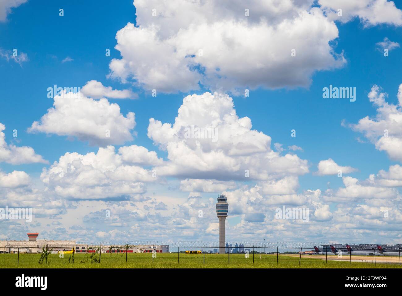 Atlanta, Ga / USA - 07 23 20: Hartsfield-Jackson Atlanta International ...