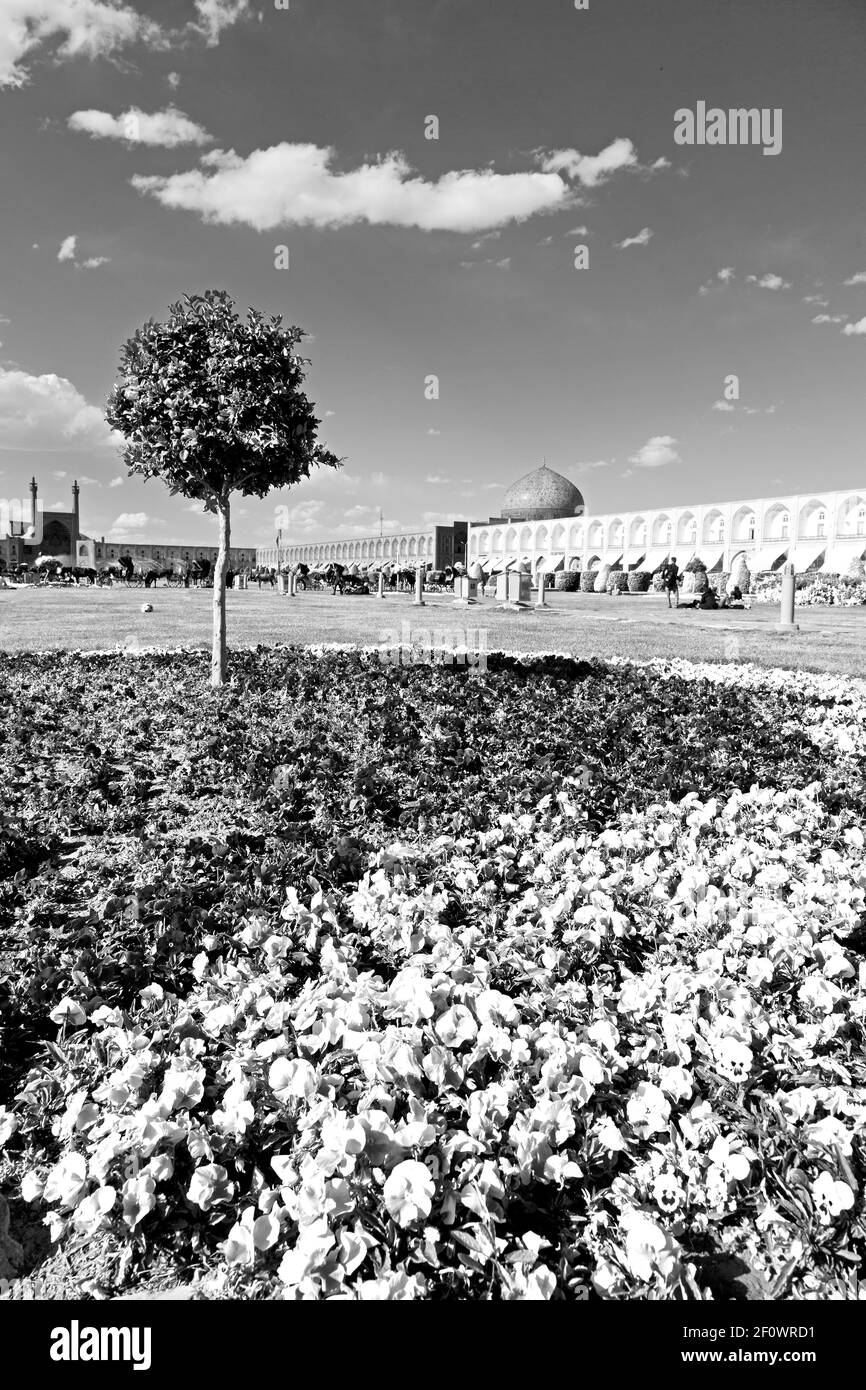 Imam square esfahan Black and White Stock Photos & Images - Alamy