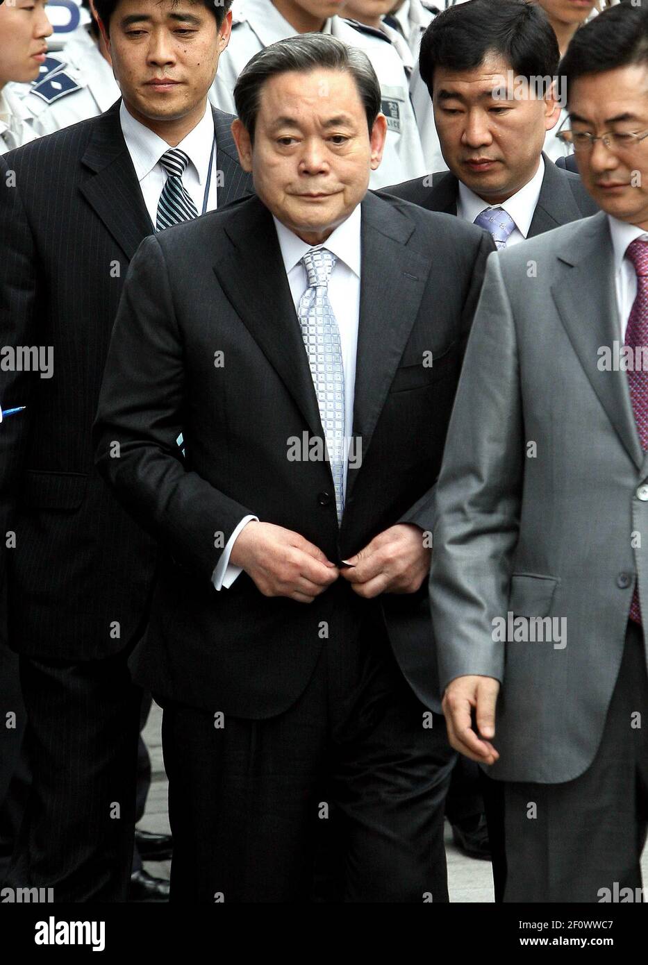 11 April 2008 - Seoul, South Korea : South Korean Lee Kun-hee, chairman ...