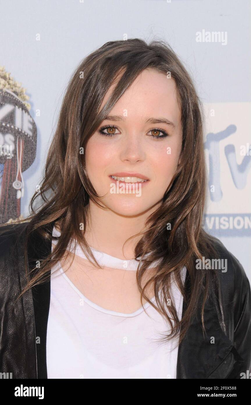 Ellen Page. 1 June 2008 - Universal City, California. 2008 MTV Movie ...