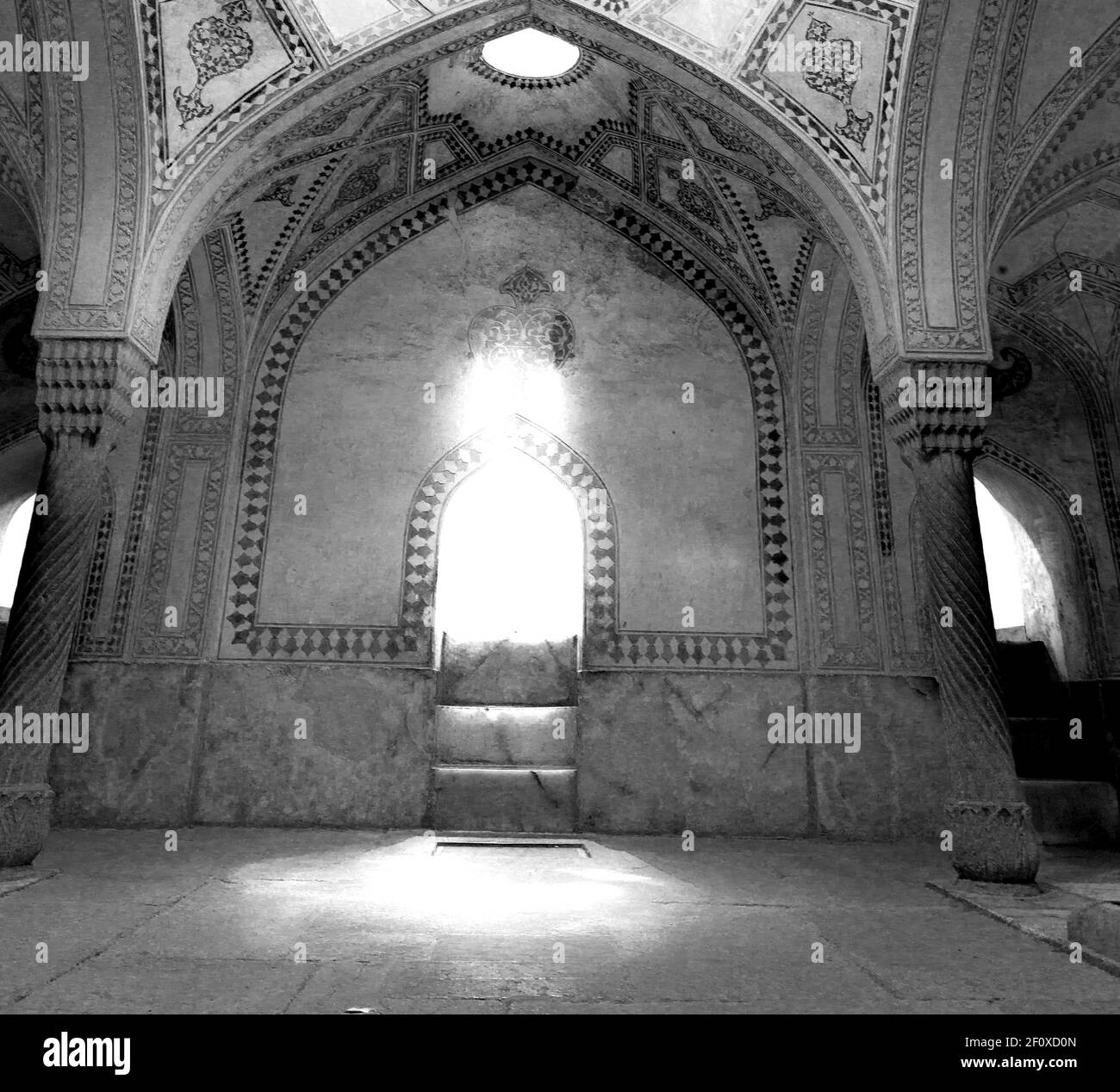 Persian column Black and White Stock Photos & Images - Alamy