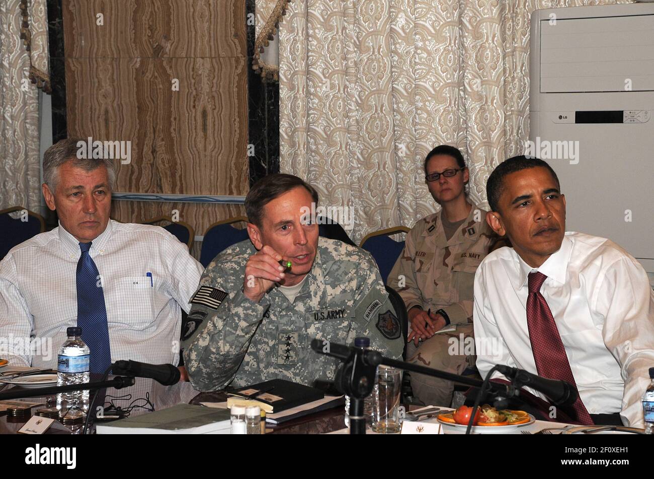 21 July 2008 - Baghdad, Iraq - Sens. Chuck Hagel and Barack Obama ...