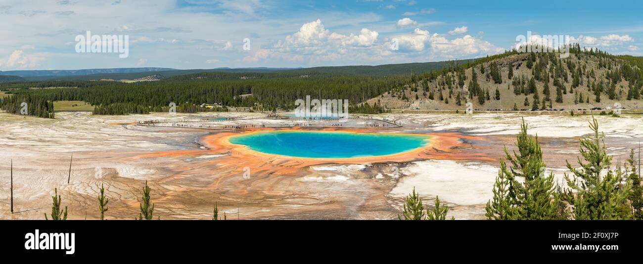 The amazing natural beauty of Yellowstone National Park Stock Photo - Alamy