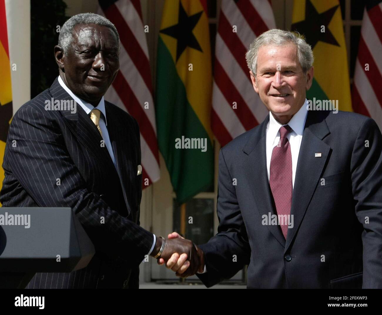 15 September 2008 - Washington, DC - U.S. President George W. Bush (R ...