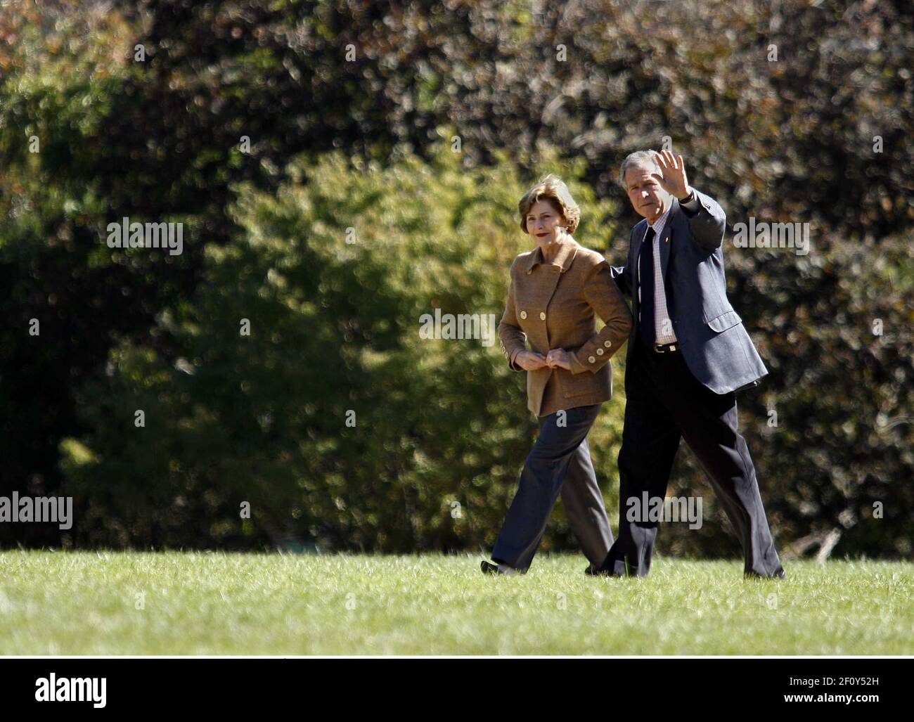 19 October 2008 - Washington, DC - President George W. Bush and Mrs ...
